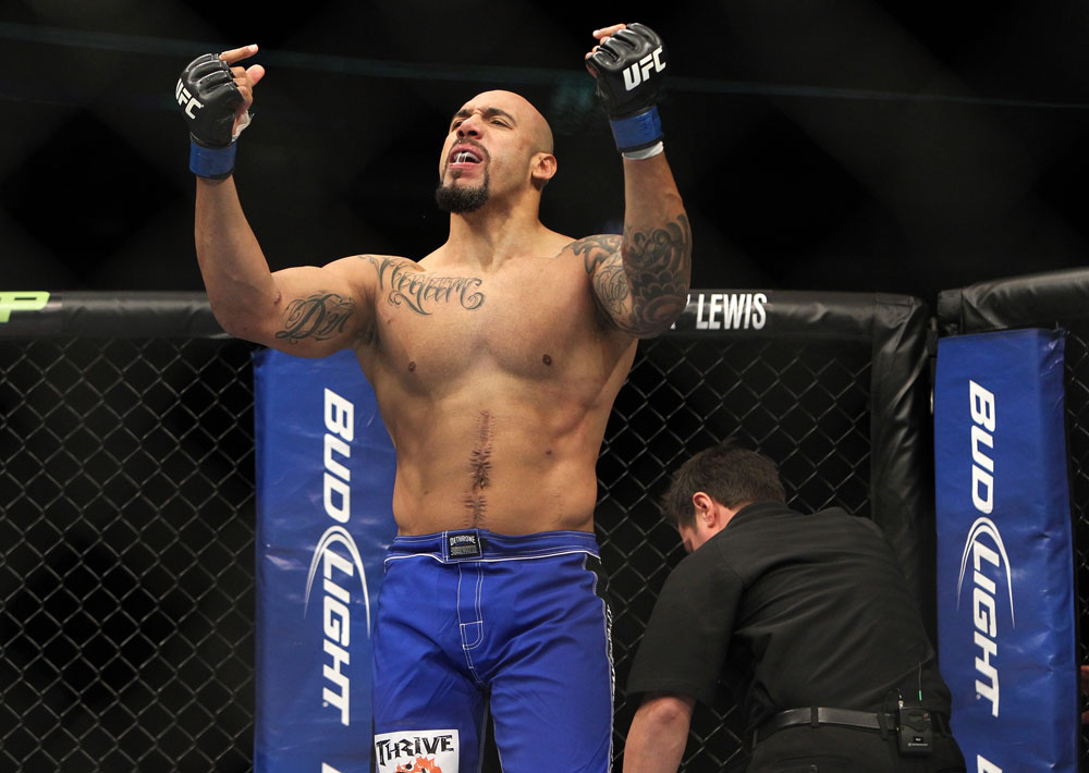 Pego no antidoping, Lavar Johnson é demitido pelo UFC | SUPER LUTAS