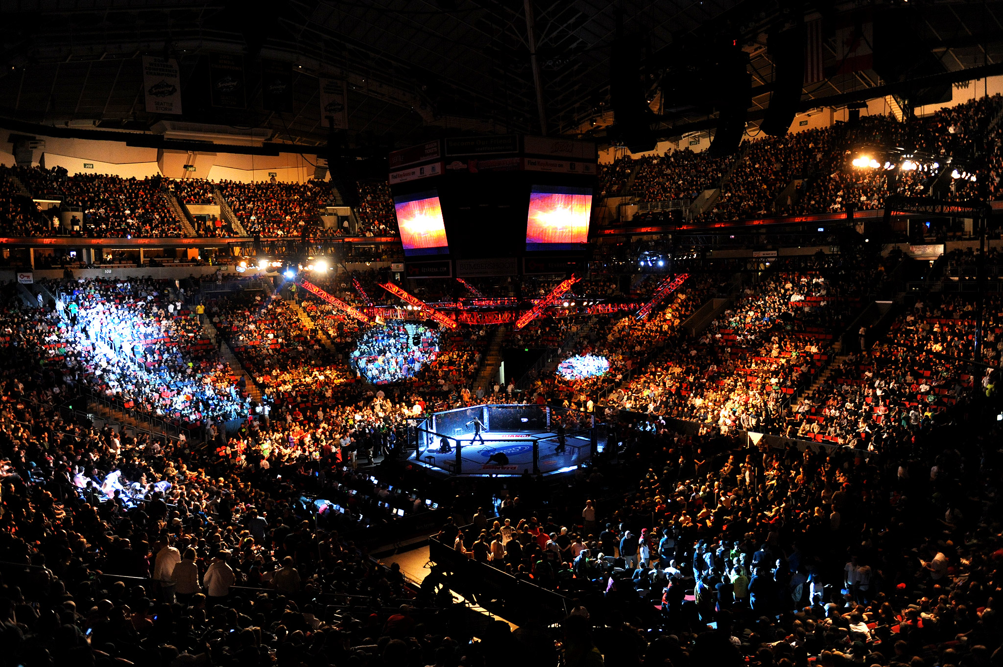 Boston hosts UFC FOX Sports 1 premiere | SUPER FIGHTS