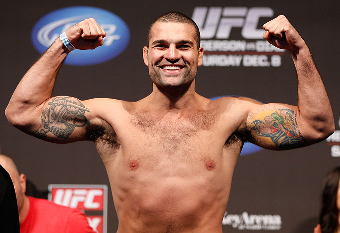 Vídeo: Mauricio Shogun vs. James Te Huna | SUPER LUTAS