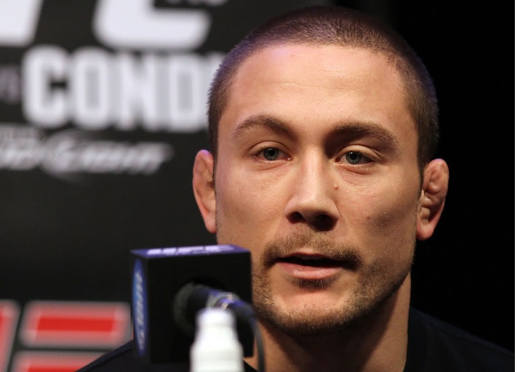 Mike Pierce Fractures His Hand and Doesn't Face Demian Maia in the TUF ...