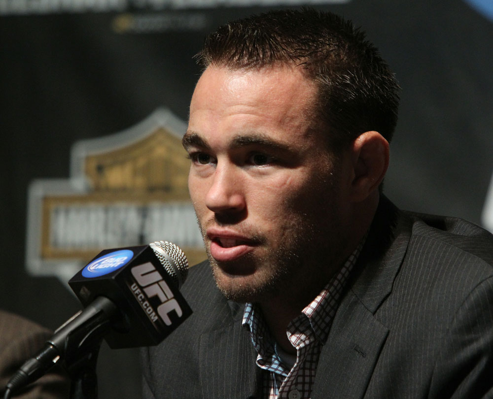 Pouco Depois De Ser Demitido Do UFC, Jake Shields Assina Contrato Com O ...