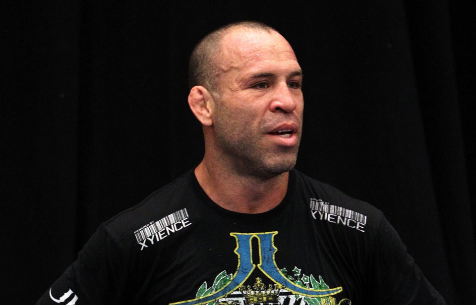 Wanderlei Silva comenta uniformes no UFC e oferece ajuda a lutadores ...