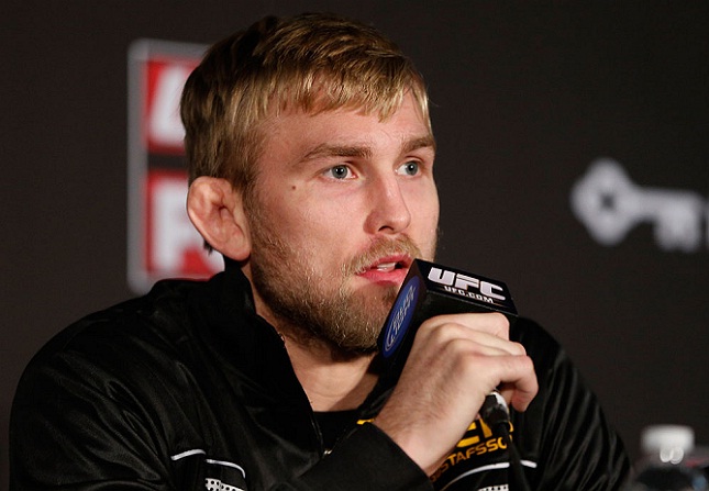 Gustafsson revela torcida por Jon Jones contra Cormier: 'Quero lutar ...