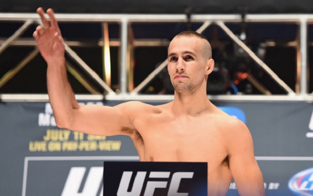 Rory MacDonald deixa o UFC e fecha contrato com o Bellator | SUPER LUTAS