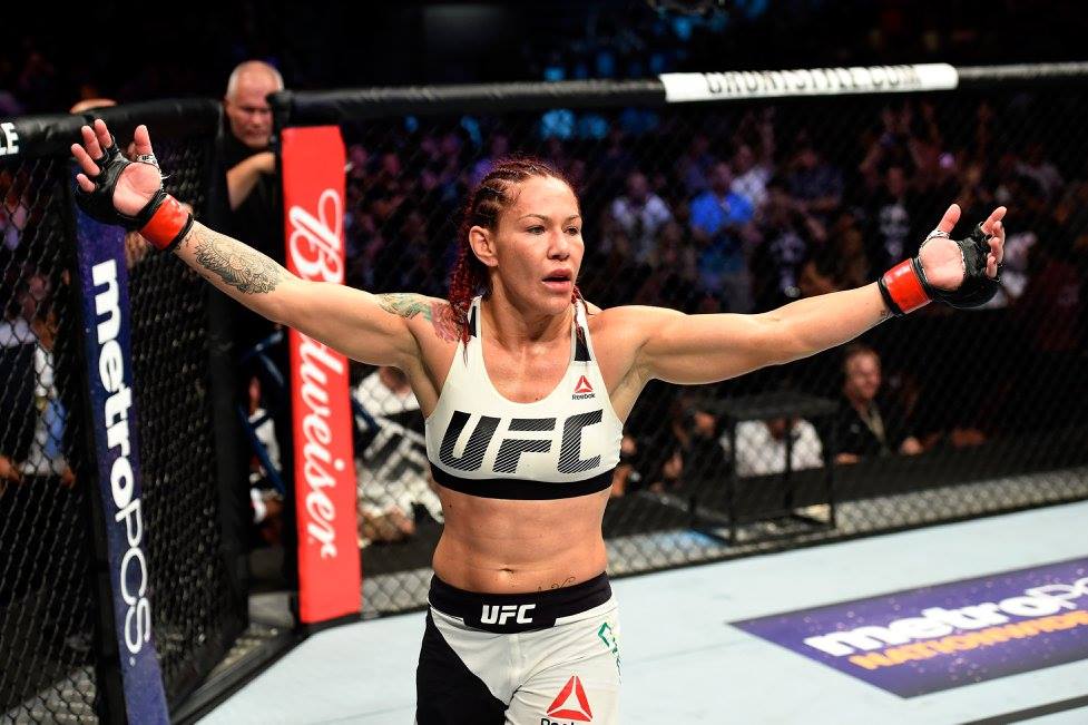 Cyborg revela que UFC quer reduzir seu salário para luta com Holm ...
