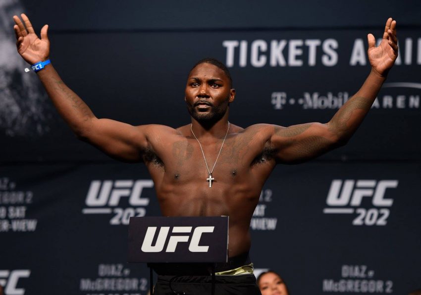 Anthony Johnson surpreende e acerta transferência para o Bellator ...