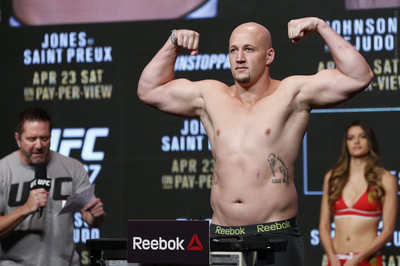 Ex-lutador do UFC é preso acusado de violência doméstica | SUPER LUTAS