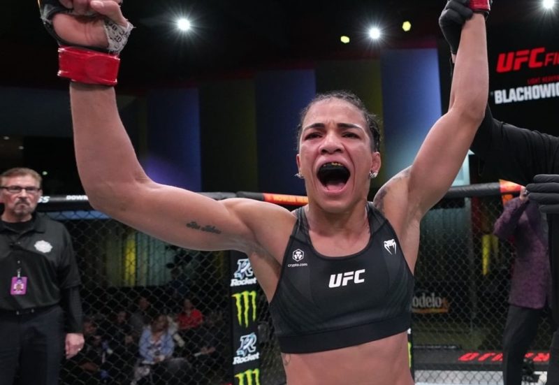 De olho em Valentina Shevchenko, Vivi Araújo enfrenta Alexa Grasso na ...