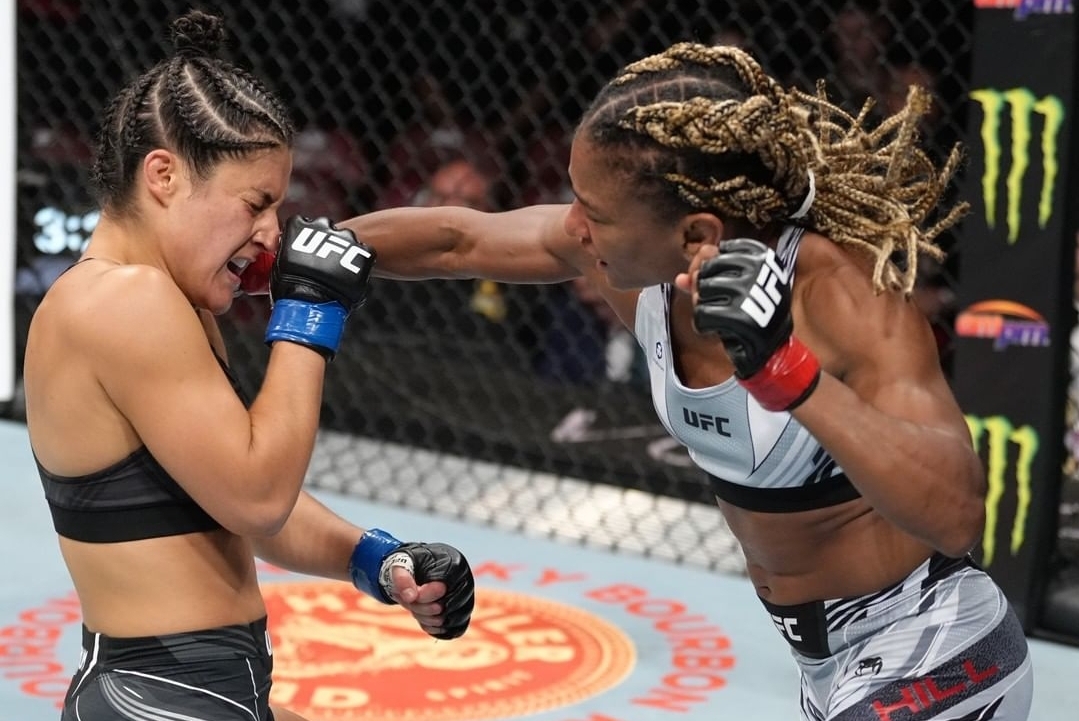 Nina Nunes bate Cynthia Calvillo em luta equilibrada e anuncia a ...