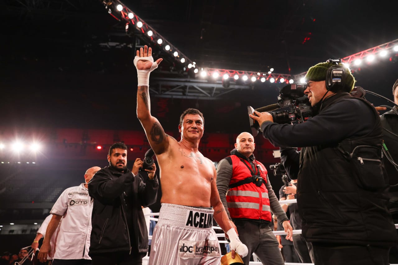 Popó castiga Kleber Bambam e massacra ex-BBB com nocaute relâmpago no ...