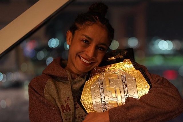 UFC contrata Jaqueline Amorim, brasileira que se destacou como campeã ...