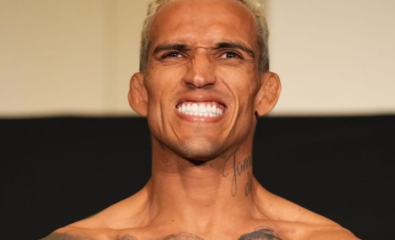 'Nevou' Em Las Vegas! Charles Do Bronx Mantém Superstição E Adota ...