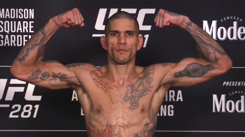 Peso Pesado? Dias Após Conquistar Cinturão Dos Médios, Poatan ...