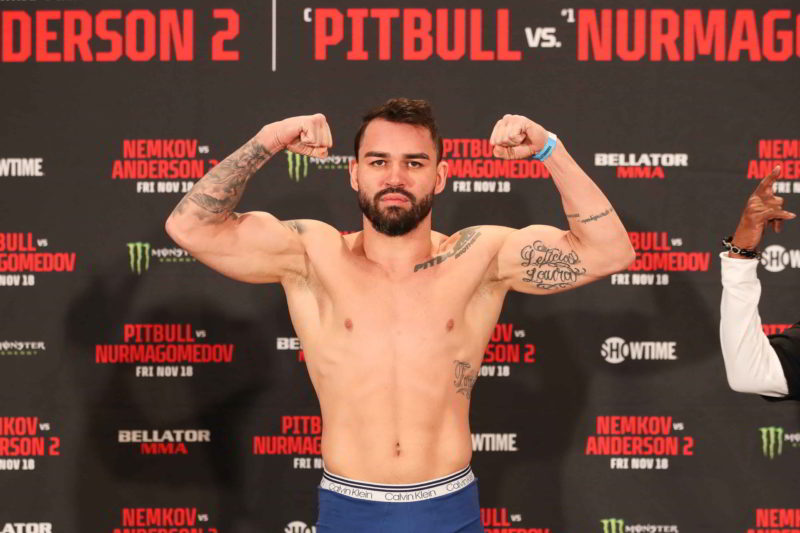 VÍDEO: Destronado por primo de Khabib no Bellator, Patricky Pitbull ...