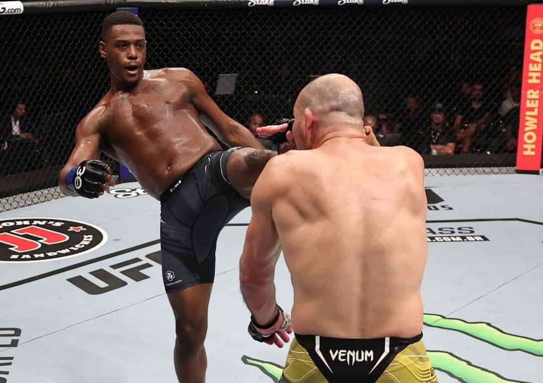 VÍDEO: Assista A Luta Entre Glover Teixeira E Jamahal Hill No UFC 283 ...