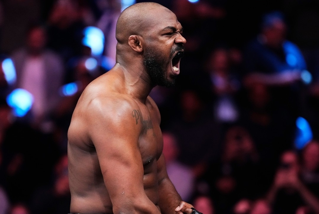 Jon Jones provoca Tom Aspinall e faz comparação com Ciryl Gane, mas ...