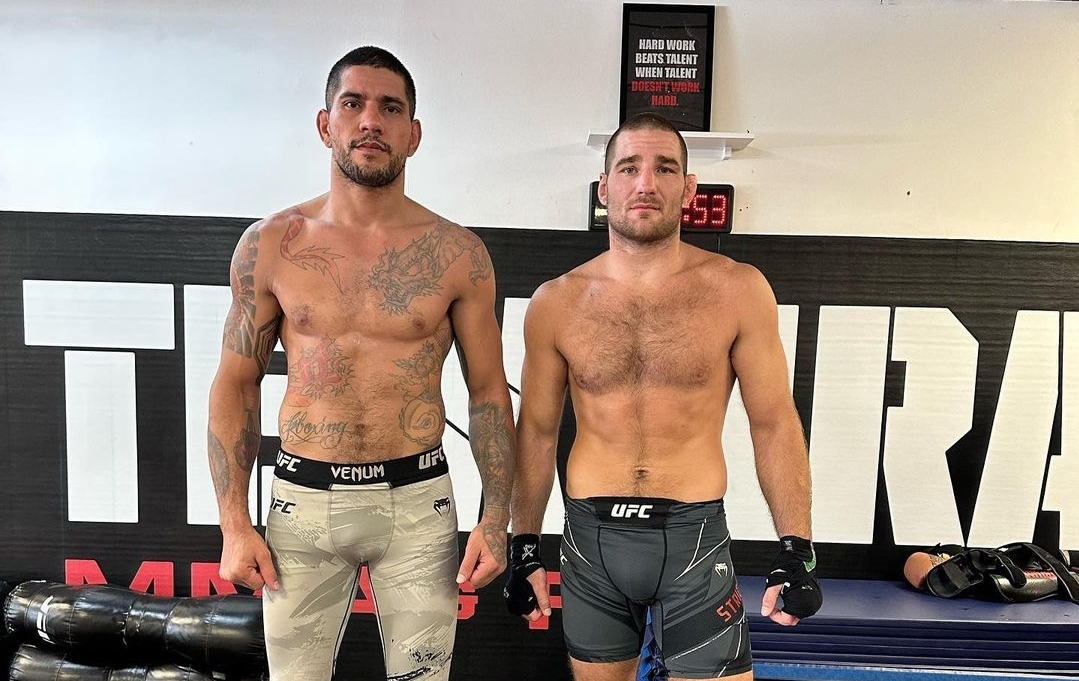 Alex Poatan minimiza hype de Du Plessis e diz que Strickland possui ...