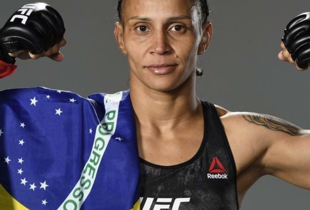 Ex-mototaxista E Fã De Wanderlei: A História De Superação De Amanda ...