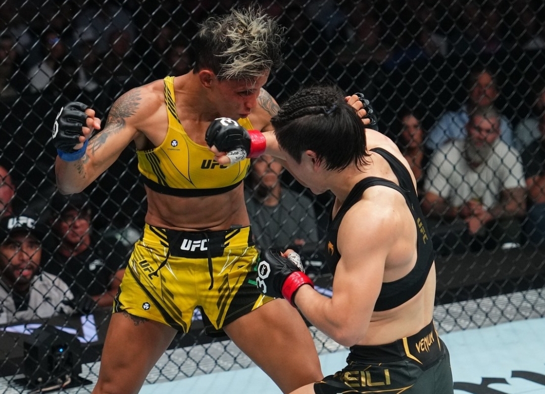 Weili Zhang defeats Amanda Lemos and defends strawweight belt at UFC ...