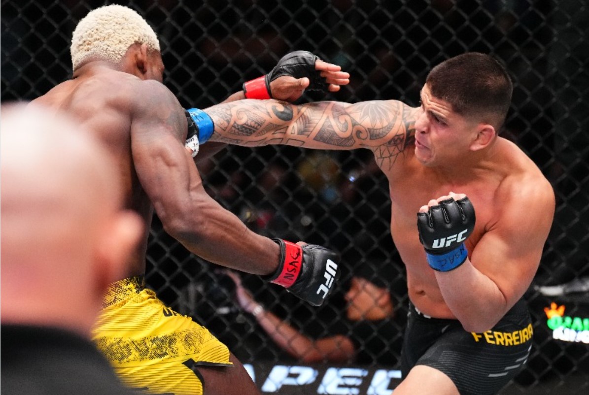 Protagonista De Nocaute Brutal No UFC, Brunno Hulk Divulga Treinos E ...