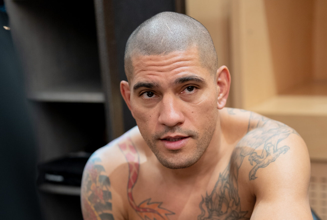 Alex Poatan alcança a marca máxima de cinco estrelas no jogo ‘EA Sports ...