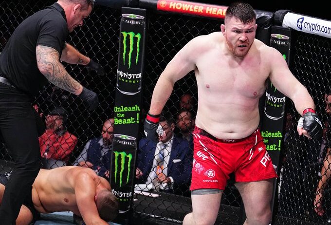 VÍDEO: 'Furacão Inglês' Faz Adversário Sambar, Vence Por Nocaute E ...