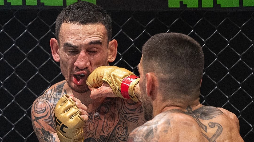 VÍDEO: Assista o nocaute brutal de Ilia Topuria sobre Max Holloway no ...