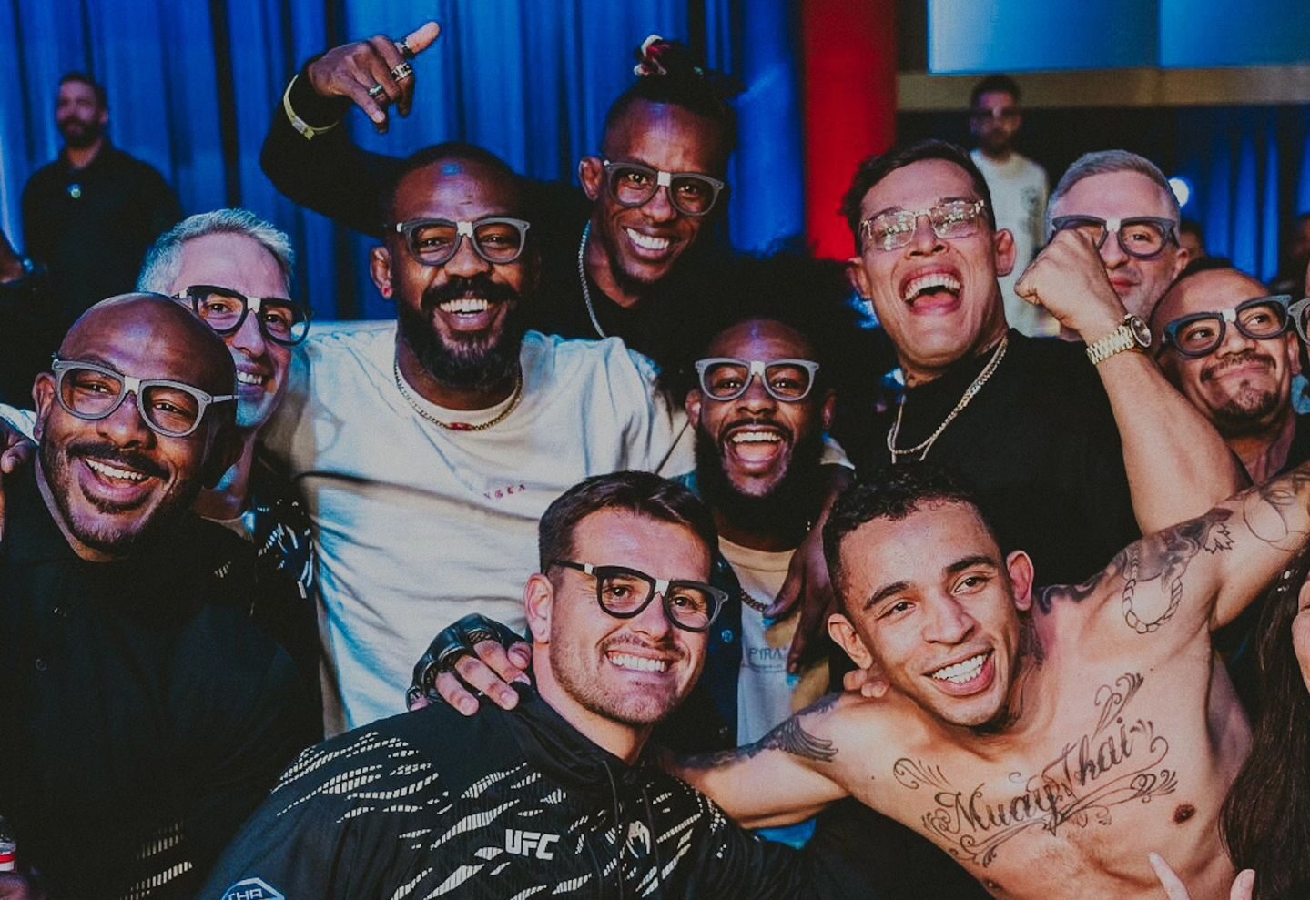 Jon Jones, Aljamain Sterling e Khalil Rountree ‘invadem festa’ de ...