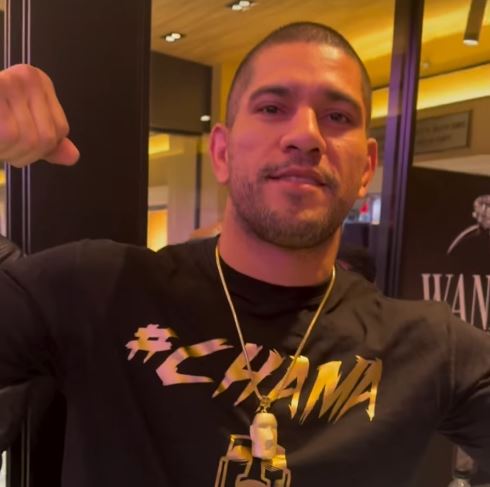 Chama! Alex Poatan é O Lutador Com Itens Mais Vendidos Na Loja Oficial ...