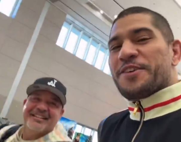 Alex Poatan is mysterious after meeting with the UFC in Las Vegas ...