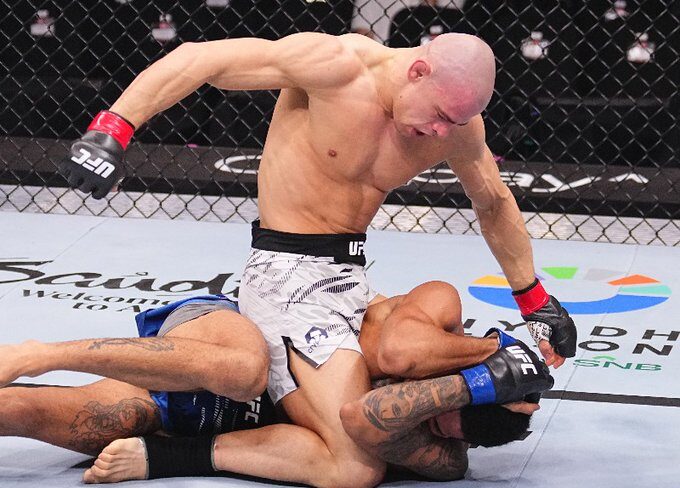 Lucas Alexander Começa Bem, Mas é Nocauteado Por Estreante No UFC ...