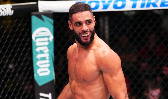 Gabriel Marretinha Coloca Adversário Para Dormir Com Finalização Brutal ...