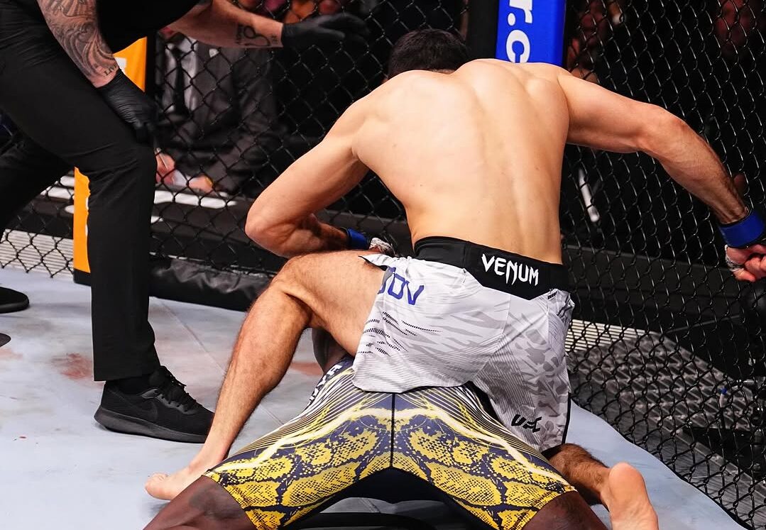 VIDEO: Watch the brutal knockout suffered by Israel Adesanya against ...