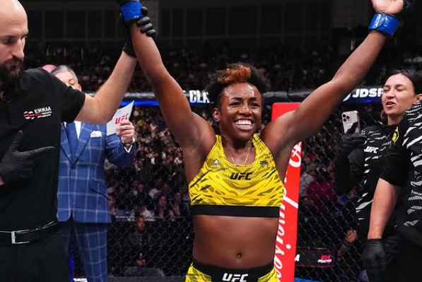 Last-Minute Escalation, Alexia Thainara Retires Molly McCann at UFC ...