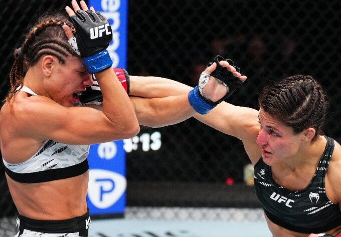 Number Two! UFC Mexico Fighter Caught Saying She 'Needed to Poop' in ...