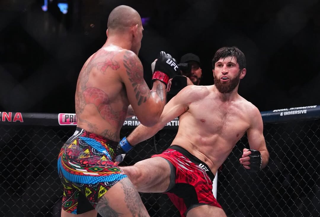 Ankalaev pokes fun at rivalry with Poatan by reliving victory at UFC ...