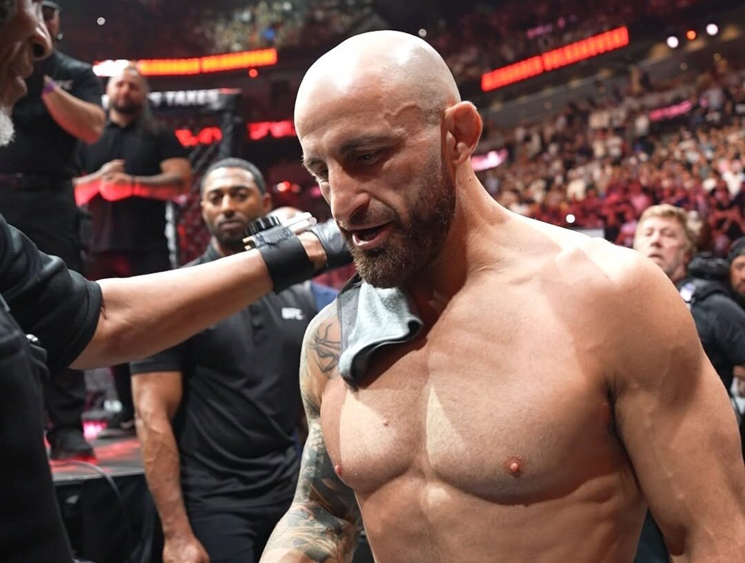 Ex-lutador critica atuação de Alexander Volkanovski no UFC 314 e chama ...