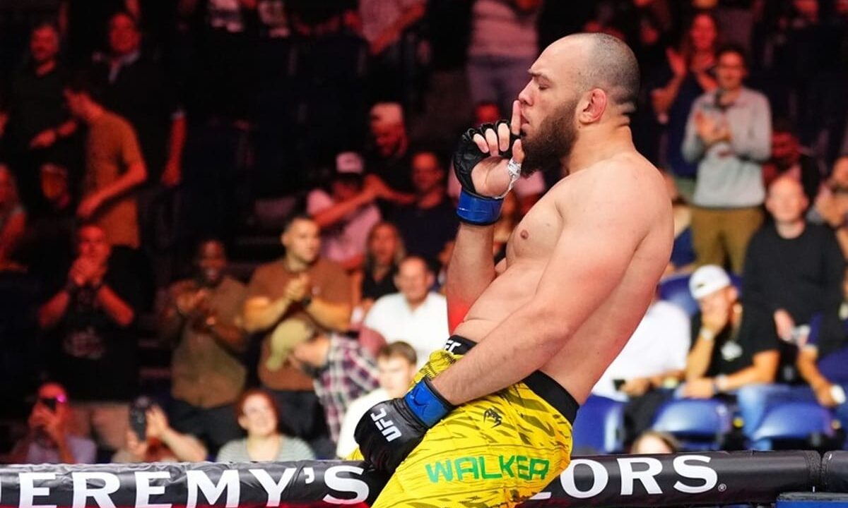 Valter Walker é encaminhado a encarar irmão de ex-campeão no UFC Rio ...