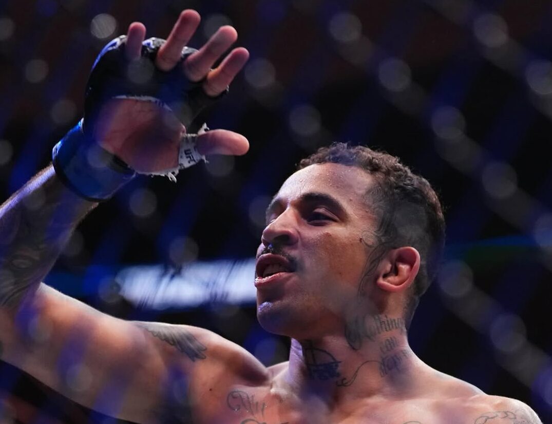 Carlos Prates gains positions and enters the top 10 of the welterweight ...