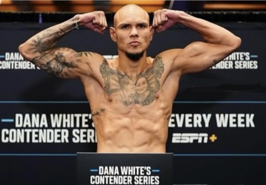 With an explosive fight, Samuel Caveira aims for a UFC contract and the ...