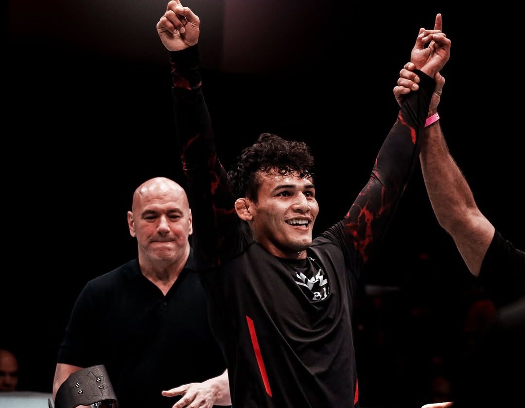 Conheça Carlos Henrique, Campeão Do UFC BJJ Que Mudou De Vida Através ...