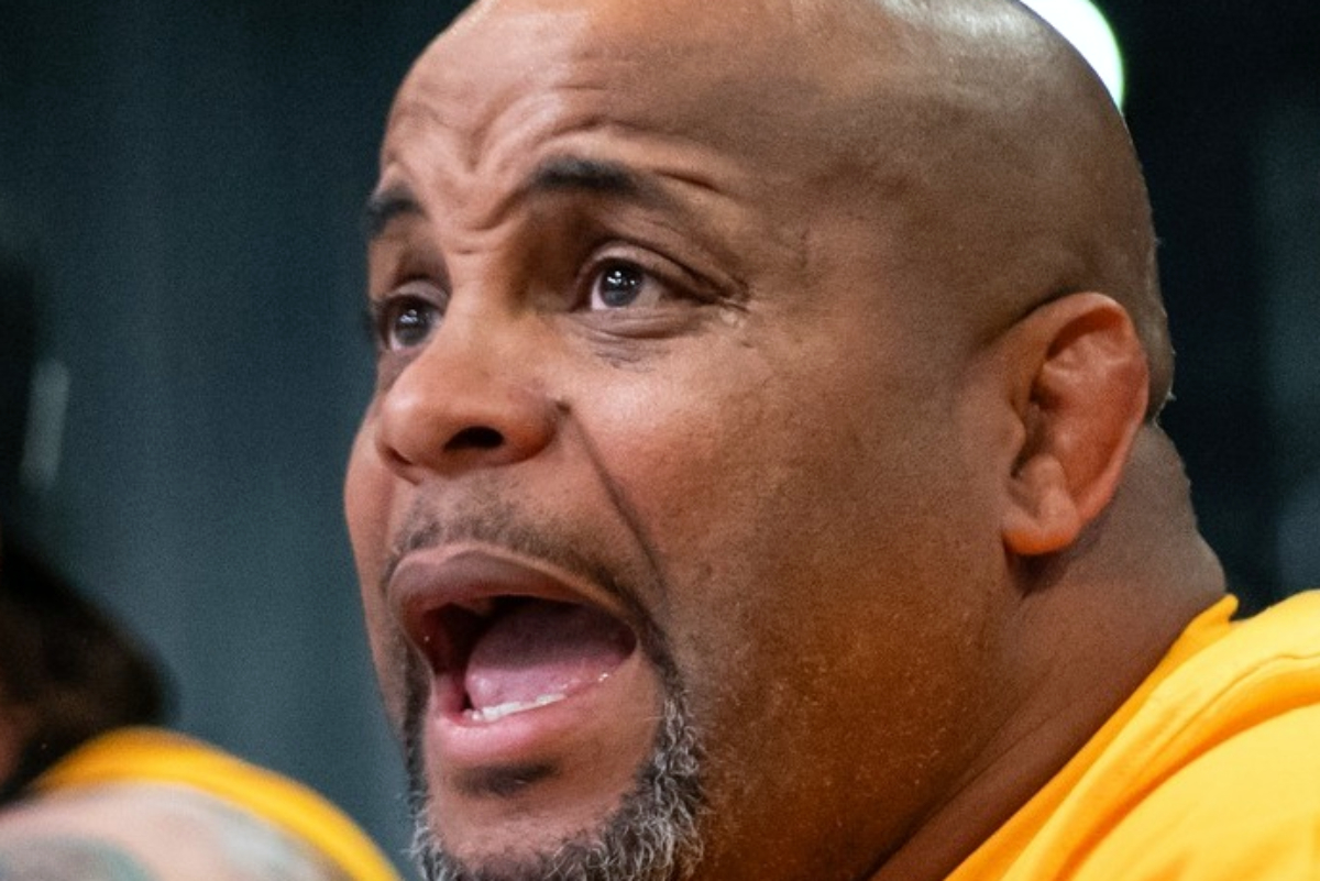 Perdeu O Respeito! Cormier Ignora Aposentadoria E Afirma Que Poderia ...