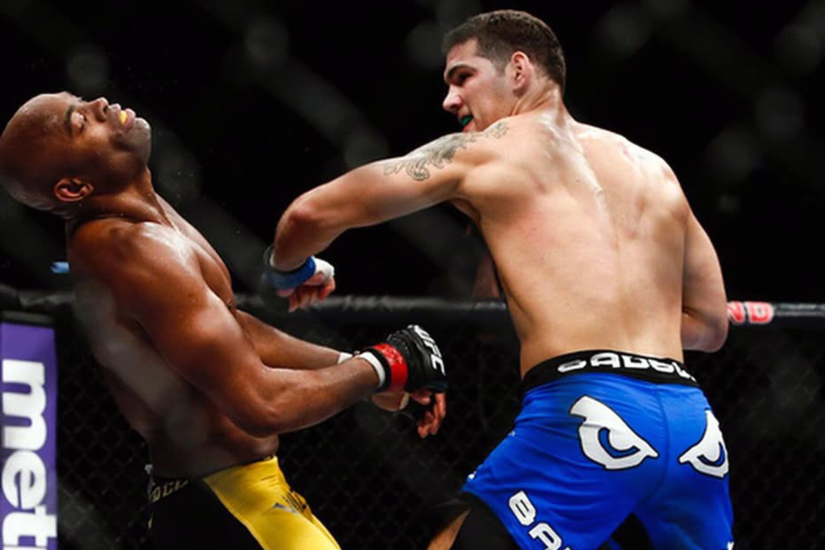 Weidman Exudes Confidence for Trilogy Against Anderson Silva in Boxing ...