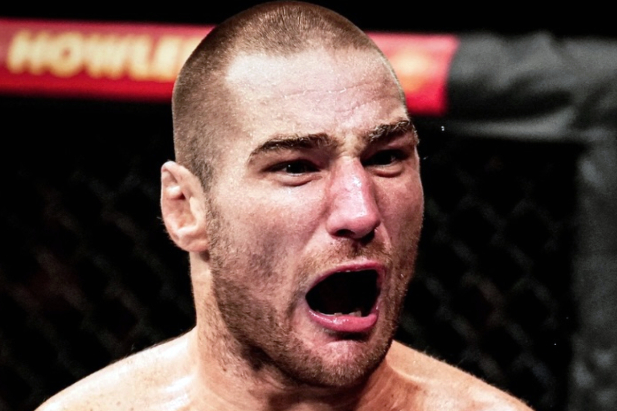 Sean Strickland Dá Show, Nocauteia Hernandez Na Luta Principal Do UFC ...